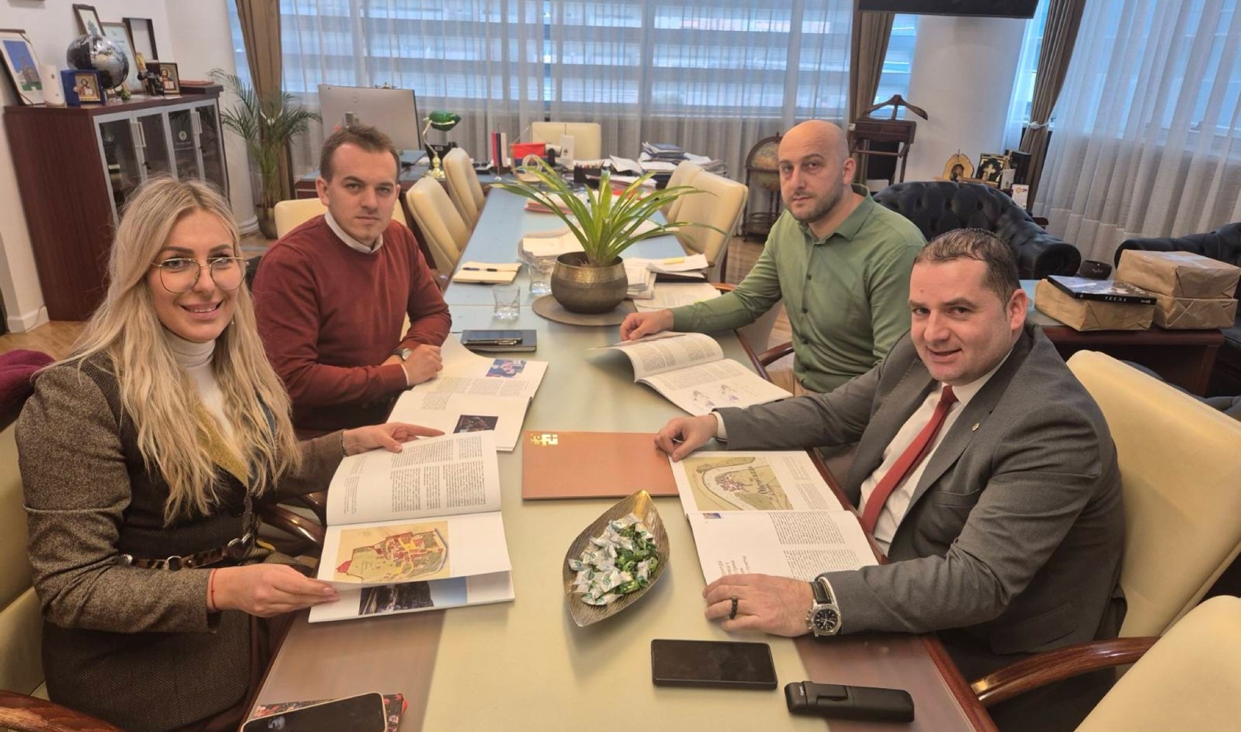 Сарадња РУГИПП-а и АГГФ-а промовисана у стручном часопису „САГ+“ | АГГФБЛ